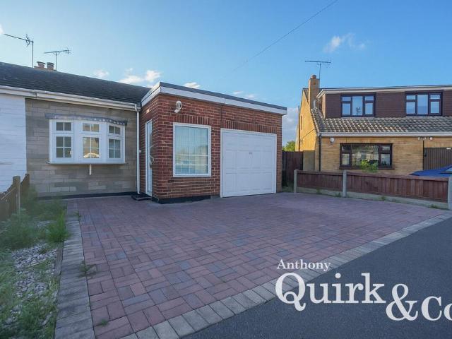 2 bedroom bungalow for sale