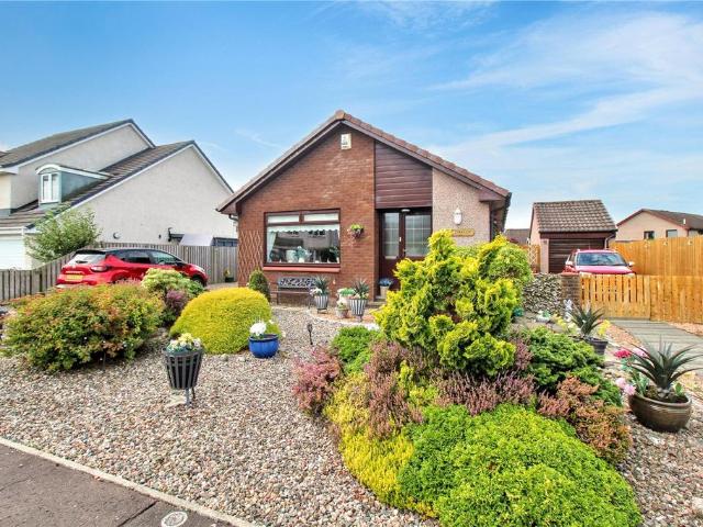 2 bedroom bungalow for sale