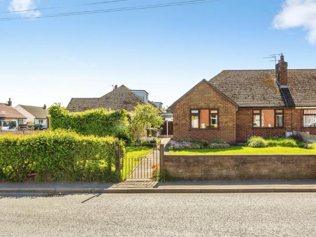 2 bedroom bungalow for sale
