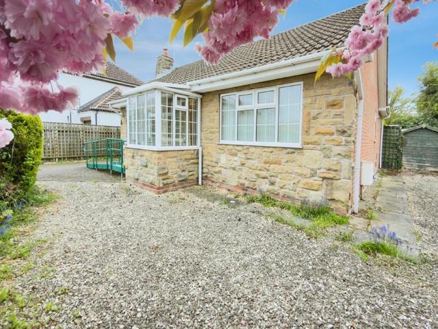 2 bedroom bungalow for sale