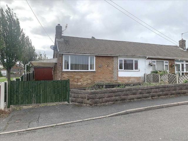 2 bedroom bungalow for sale