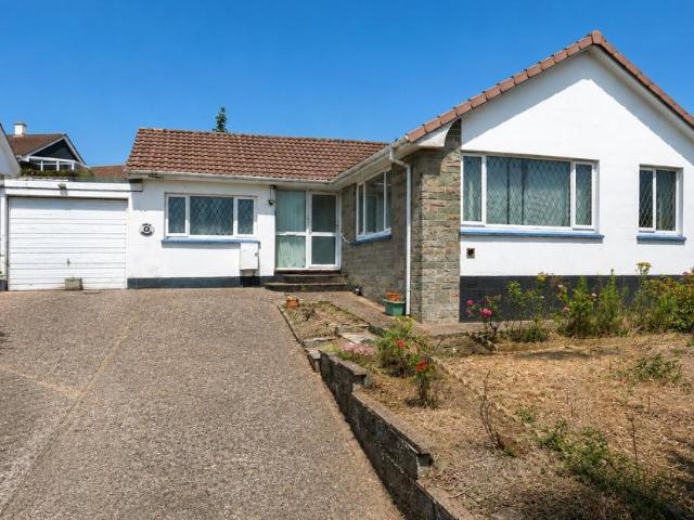 2 bedroom bungalow for sale