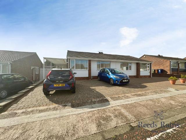 2 bedroom bungalow for sale
