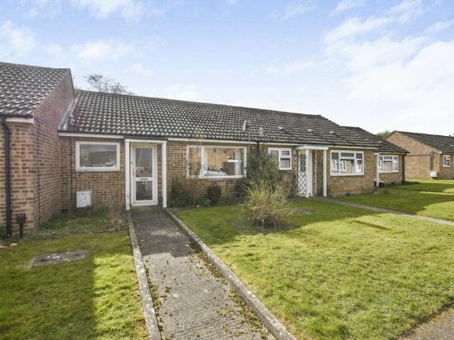 2 bedroom bungalow for sale