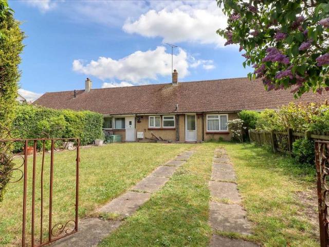 2 bedroom bungalow for sale