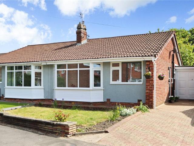 2 bedroom bungalow for sale