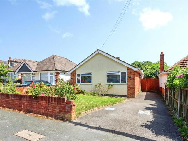 2 bedroom bungalow for sale