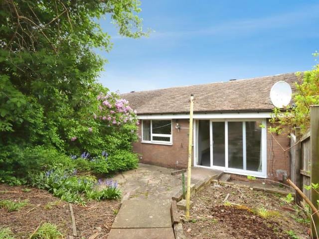 2 bedroom bungalow for sale
