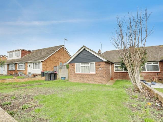 2 bedroom bungalow for sale