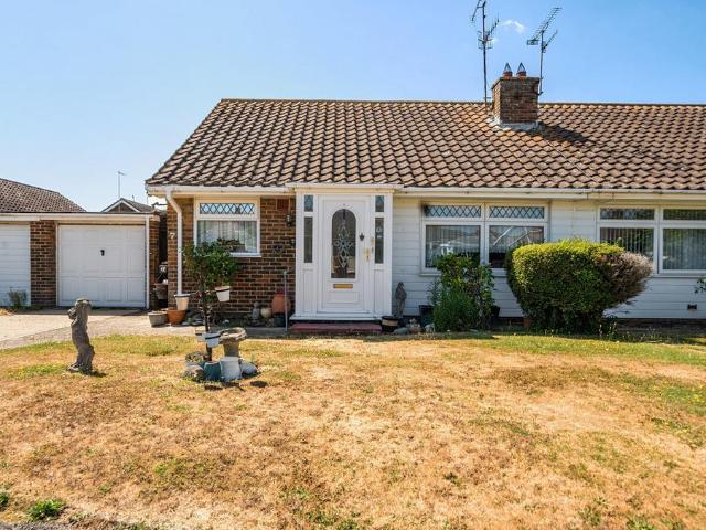 2 bedroom bungalow for sale
