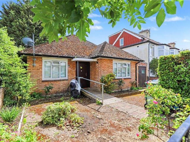 2 bedroom bungalow for sale