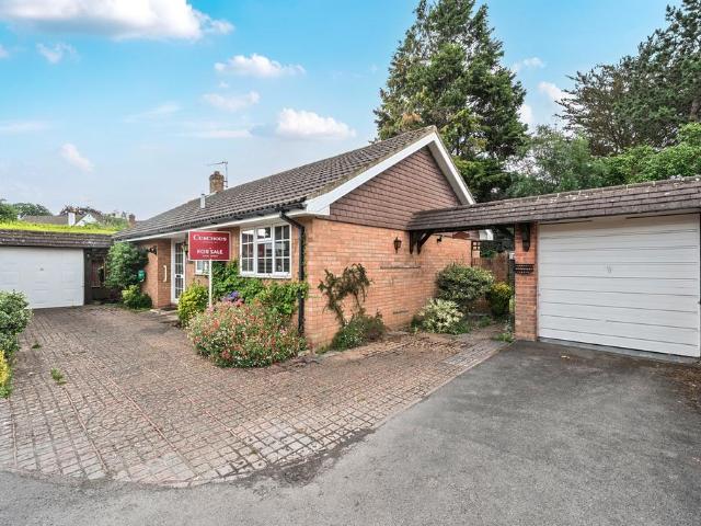 2 bedroom bungalow for sale