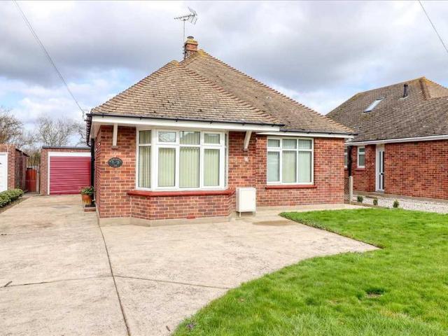 2 bedroom bungalow for sale