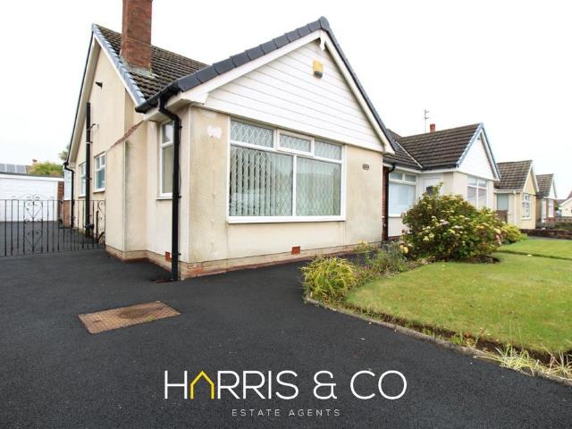 2 bedroom bungalow for sale