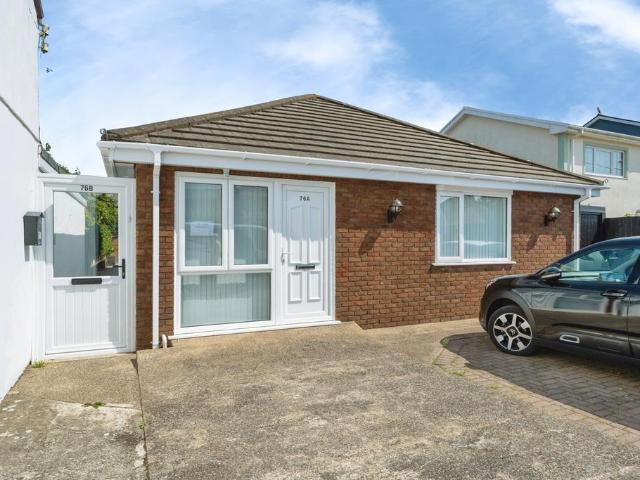2 bedroom bungalow for sale