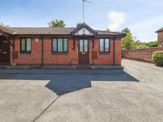 2 bedroom bungalow for sale