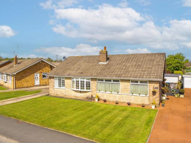2 bedroom bungalow for sale
