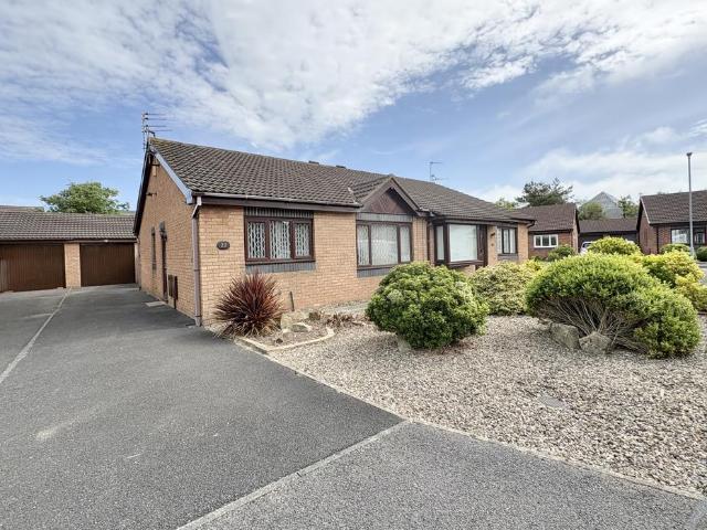 2 bedroom bungalow for sale