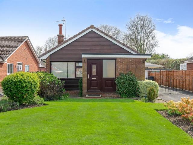 2 bedroom bungalow for sale