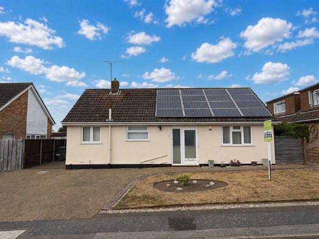 2 bedroom bungalow for sale
