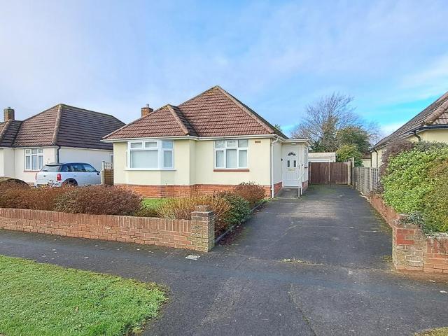2 bedroom bungalow for sale