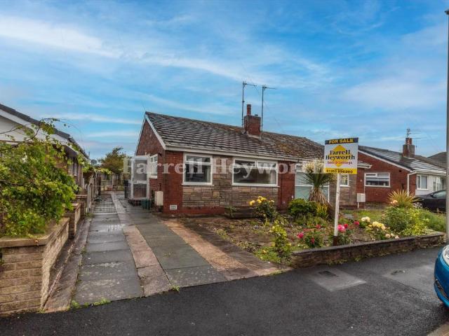 2 bedroom bungalow for sale