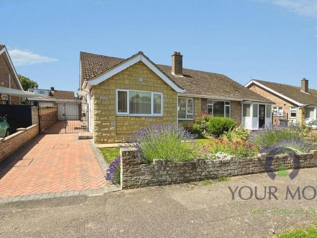 2 bedroom bungalow for sale