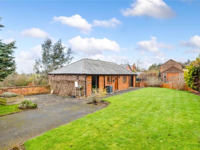 2 bedroom bungalow for sale