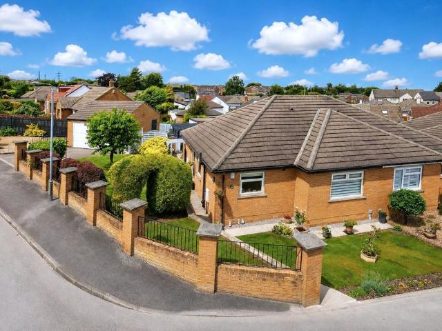 2 bedroom bungalow for sale