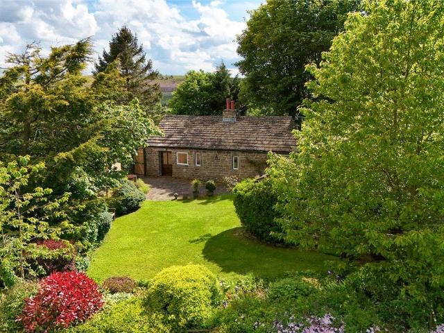 2 bedroom bungalow for sale