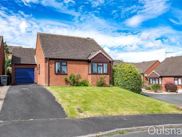 2 bedroom bungalow for sale