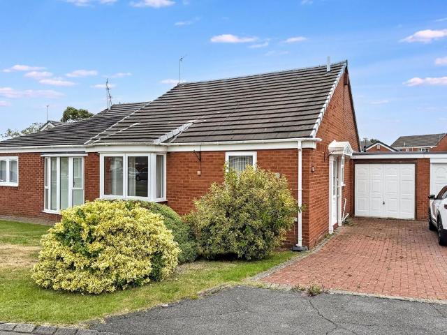 2 bedroom bungalow for sale