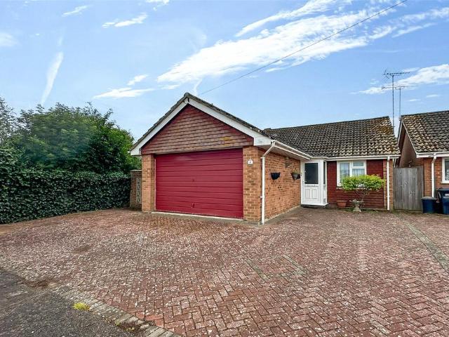 2 bedroom bungalow for sale