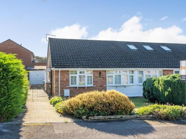 2 bedroom bungalow for sale