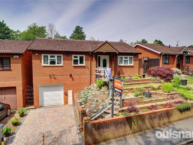 2 bedroom bungalow for sale