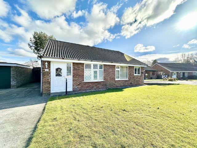 2 bedroom bungalow for sale