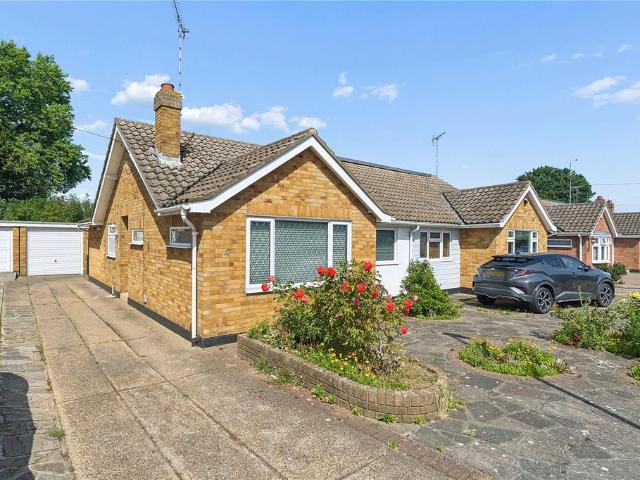 2 bedroom bungalow for sale