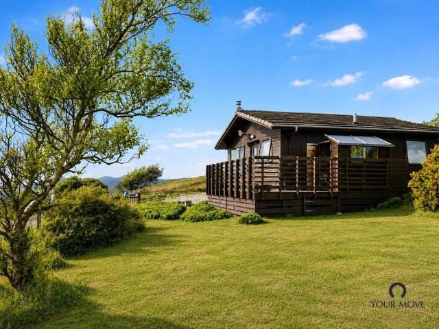 2 bedroom bungalow for sale