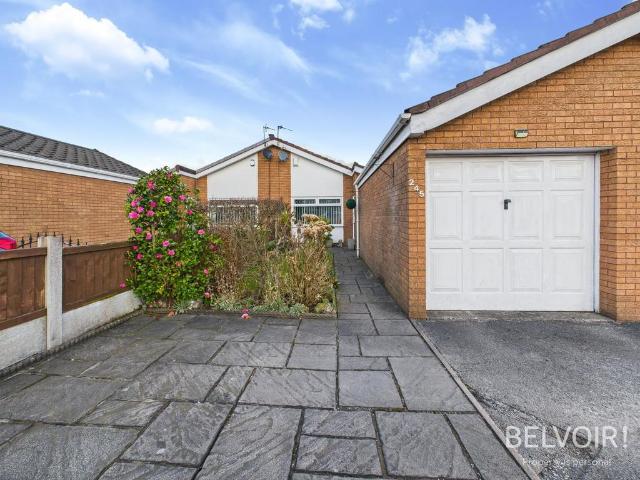 2 bedroom bungalow for sale
