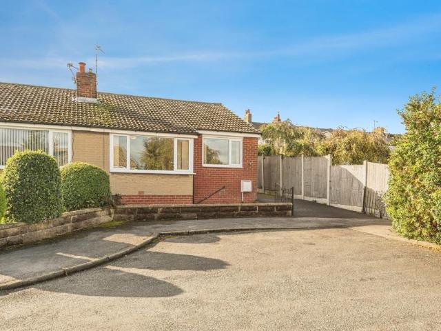 2 bedroom bungalow for sale