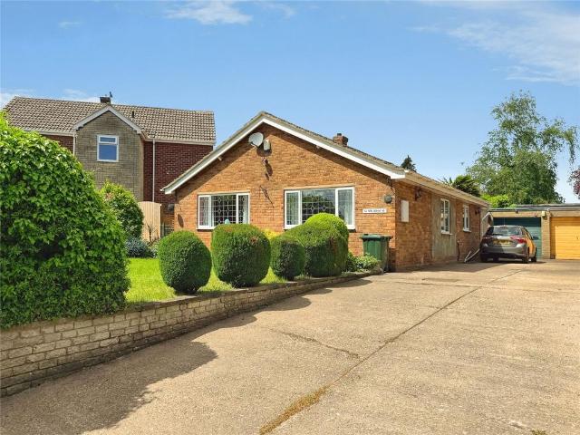 2 bedroom bungalow for sale