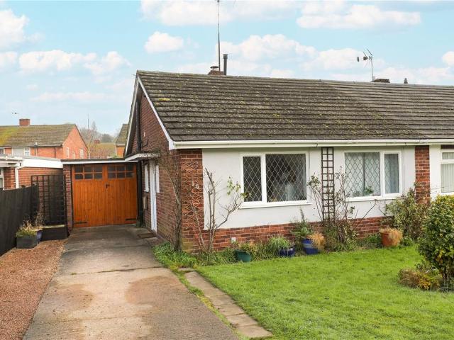 2 bedroom bungalow for sale