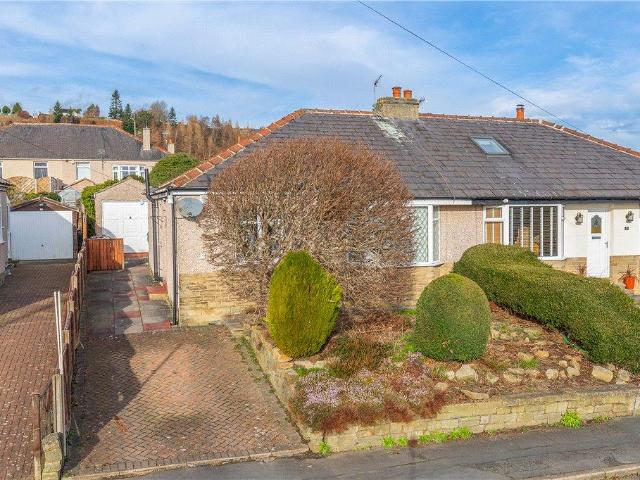 2 bedroom bungalow for sale