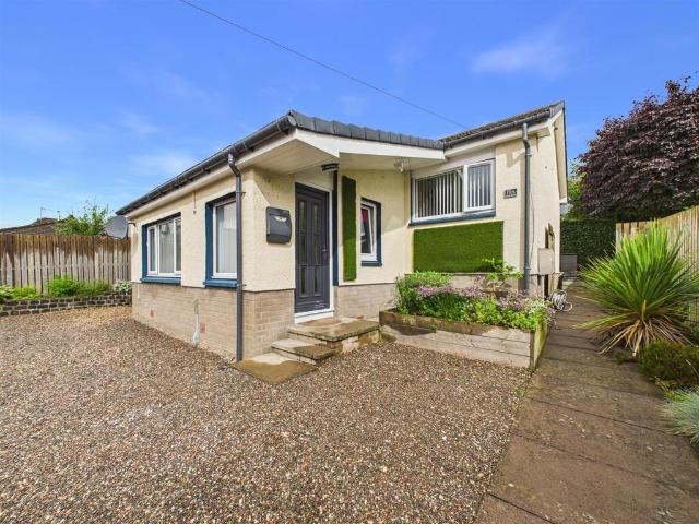 2 bedroom bungalow for sale