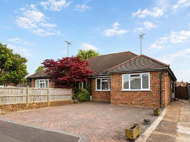 2 bedroom bungalow for sale