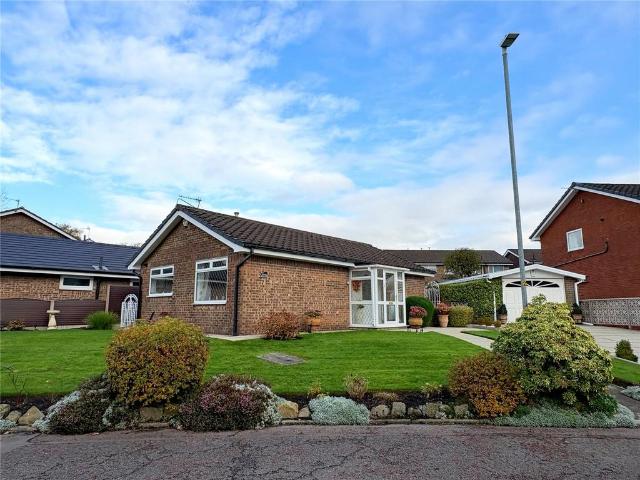 2 bedroom bungalow for sale