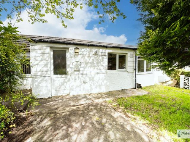 2 bedroom bungalow for sale