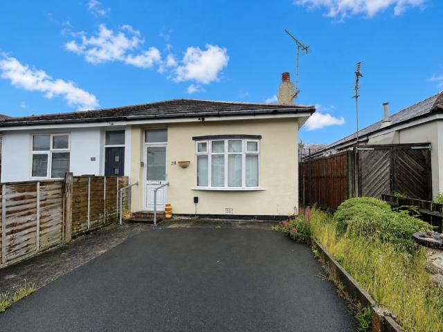2 bedroom bungalow for sale