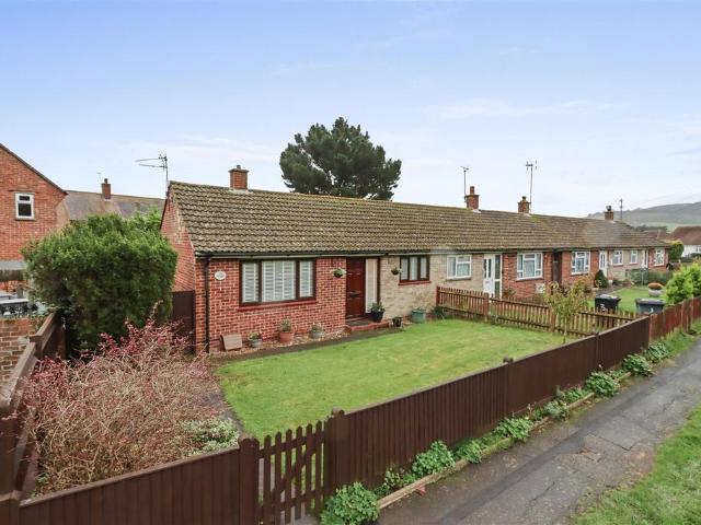 2 bedroom bungalow for sale