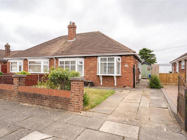 2 bedroom bungalow for sale